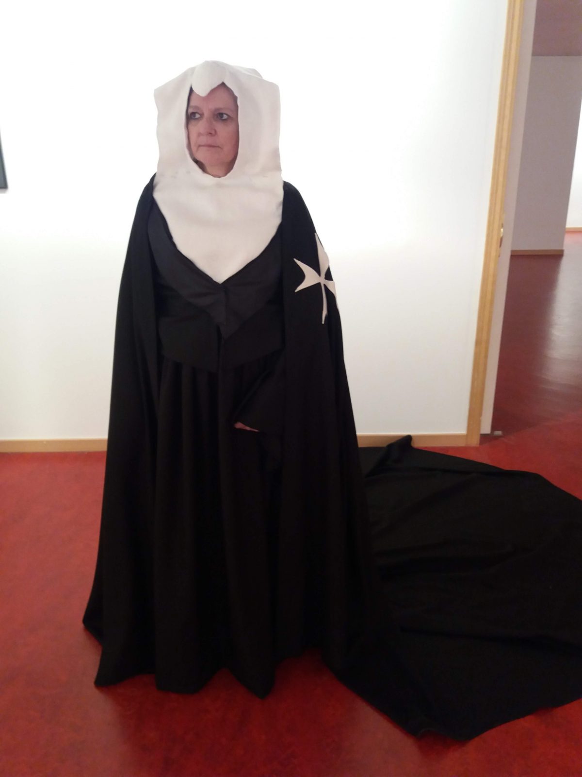 Indumentaria Medieval recrea los trajes de las monjas de Sijena ...